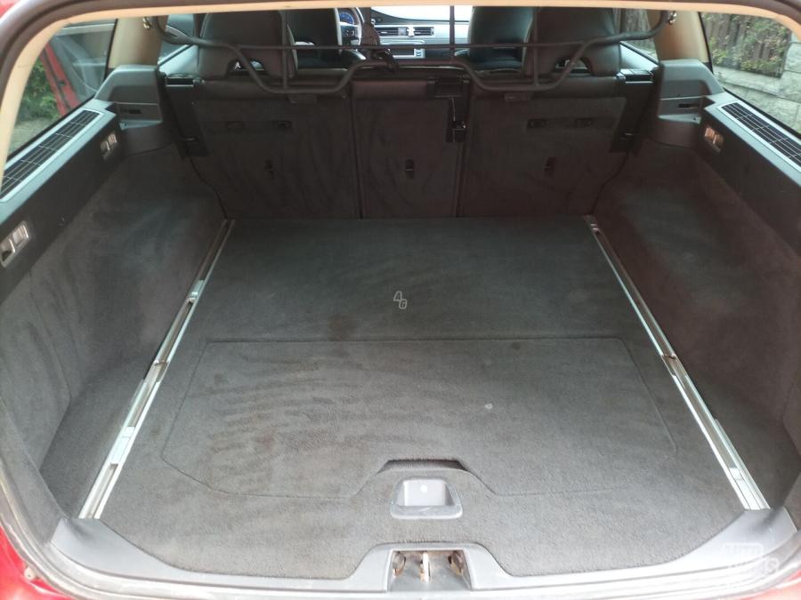 Volvo V70 2008 in Jurbarkas, with an engine capacity of 2.40 L and mileage of 359 thousand km for 2800 €, photo 12 on AUTOMOTO.COM.LV
