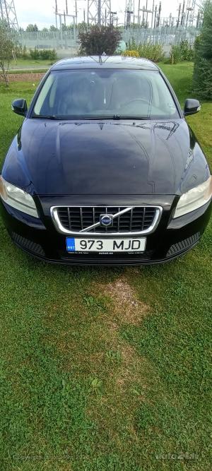 Volvo V70 2008 Tartu, ar dzinēja tilpumu 2.00 L un nobraukumu 396 tūkst. km par 2800 €, foto  vietnē AUTOMOTO.COM.LV