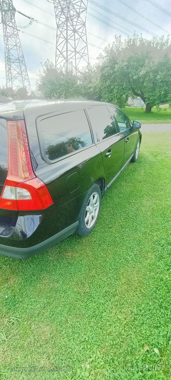 Volvo V70 2008 in Tartu, with an engine capacity of 2.00 L and mileage of 396 thousand km for 2800 €, photo 7 on AUTOMOTO.COM.LV