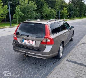 Volvo V70 2008 in Jurbarkas, with an engine capacity of 2.40 L and mileage of 344 thousand km for 1900 €, photo 8 on AUTOMOTO.COM.LV