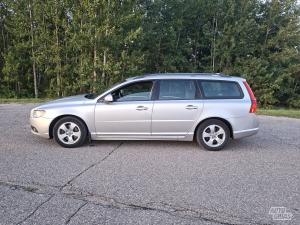 Volvo V70 2008 in Siauliai, with an engine capacity of 2.40 L and mileage of 0 thousand km for 2950 €, photo 3 on AUTOMOTO.COM.LV