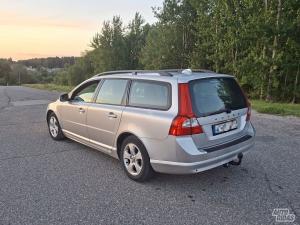 Volvo V70 2008 in Siauliai, with an engine capacity of 2.40 L and mileage of 0 thousand km for 2950 €, photo 4 on AUTOMOTO.COM.LV