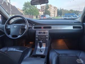 Volvo V70 2008 in Siauliai, with an engine capacity of 2.40 L and mileage of 0 thousand km for 2950 €, photo 11 on AUTOMOTO.COM.LV