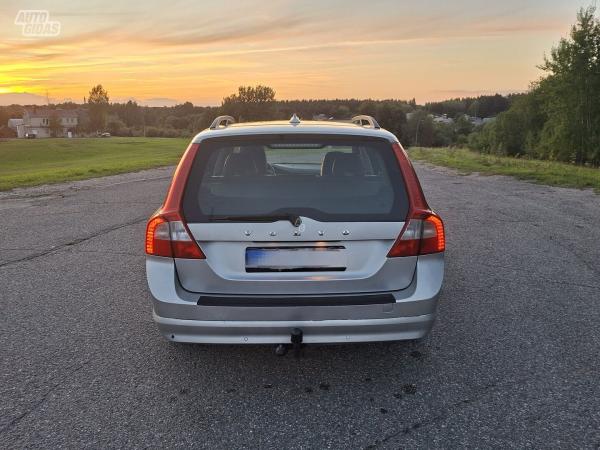 Volvo V70 2008 Šauļi, ar dzinēja tilpumu 2.40 L un nobraukumu 0 tūkst. km par 2950 €, foto 5 vietnē AUTOMOTO.COM.LV