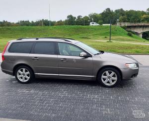 Volvo V70 2008 Jurbarkas, ar dzinēja tilpumu 2.40 L un nobraukumu 343 tūkst. km par 2300 €, foto 9 vietnē AUTOMOTO.COM.LV