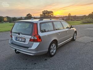 Volvo V70 2008 Šauļi, ar dzinēja tilpumu 2.40 L un nobraukumu 0 tūkst. km par 2800 €, foto 5 vietnē AUTOMOTO.COM.LV