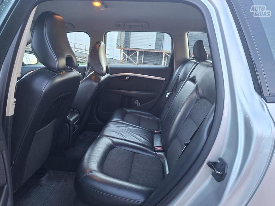 Volvo V70 2008 Šauļi, ar dzinēja tilpumu 2.40 L un nobraukumu 0 tūkst. km par 2800 €, foto 15 vietnē AUTOMOTO.COM.LV