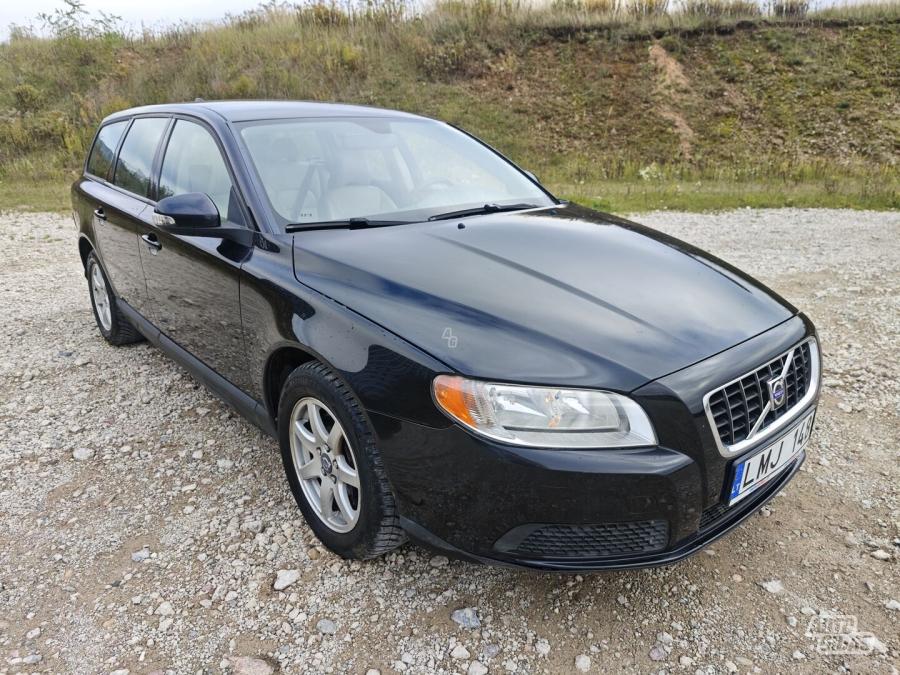 Volvo V70 2008 Viļņa, ar dzinēja tilpumu 2.40 L un nobraukumu 265 tūkst. km par 2500 €, foto 6 vietnē AUTOMOTO.COM.LV
