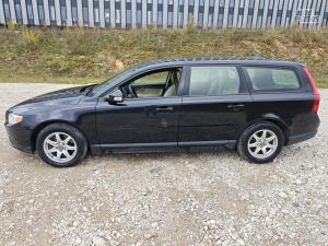 Volvo V70 2008 Viļņa, ar dzinēja tilpumu 2.40 L un nobraukumu 265 tūkst. km par 2500 €, foto 9 vietnē AUTOMOTO.COM.LV