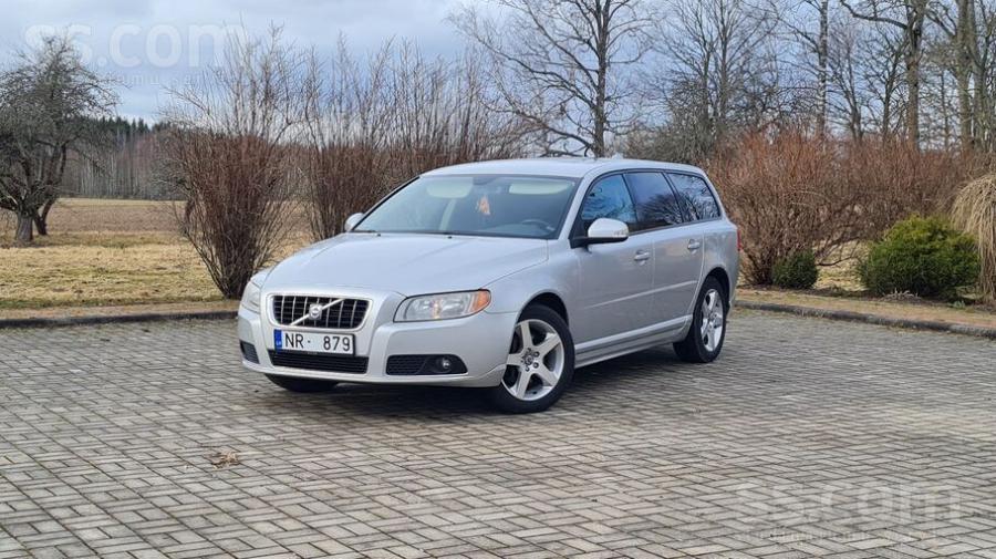 Volvo V70 2009 in Kuldiga, with an engine capacity of 2.40 L and mileage of 282 thousand km for 5500 €, photo 7 on AUTOMOTO.COM.LV