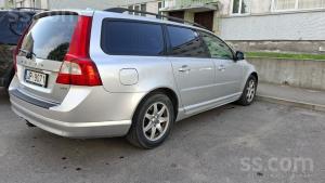 Volvo V70 2009 Jelgava, ar dzinēja tilpumu 2.40 L un nobraukumu 430 tūkst. km par 2300 €, foto 2 vietnē AUTOMOTO.COM.LV