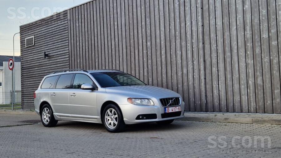 Volvo V70 2009 Jelgava, ar dzinēja tilpumu 2.40 L un nobraukumu 444 tūkst. km par 3150 €, foto 2 vietnē AUTOMOTO.COM.LV