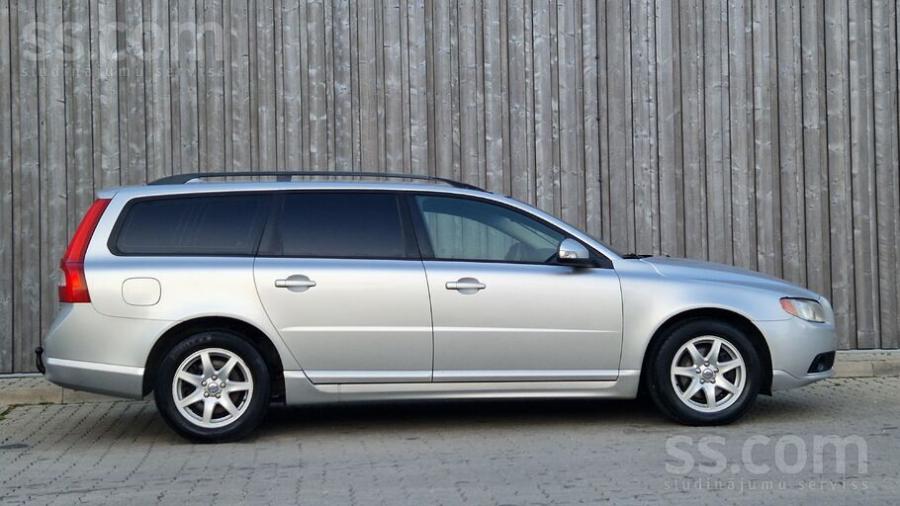 Volvo V70 2009 Jelgava, ar dzinēja tilpumu 2.40 L un nobraukumu 444 tūkst. km par 3150 €, foto 3 vietnē AUTOMOTO.COM.LV
