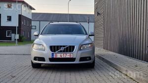 Volvo V70 2009 Jelgava, ar dzinēja tilpumu 2.40 L un nobraukumu 444 tūkst. km par 3150 €, foto 10 vietnē AUTOMOTO.COM.LV