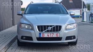 Volvo V70 2009 Jelgava, ar dzinēja tilpumu 2.40 L un nobraukumu 444 tūkst. km par 3150 €, foto 17 vietnē AUTOMOTO.COM.LV