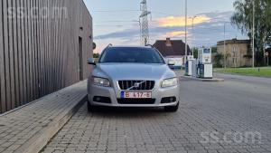 Volvo V70 2009 Jelgava, ar dzinēja tilpumu 2.40 L un nobraukumu 444 tūkst. km par 3150 €, foto 18 vietnē AUTOMOTO.COM.LV