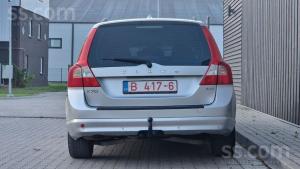 Volvo V70 2009 Jelgava, ar dzinēja tilpumu 2.40 L un nobraukumu 444 tūkst. km par 3150 €, foto 25 vietnē AUTOMOTO.COM.LV