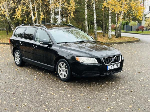 Volvo V70 2009 Viļņa, ar dzinēja tilpumu 2.40 L un nobraukumu 282 tūkst. km par 2700 €, foto 3 vietnē AUTOMOTO.COM.LV