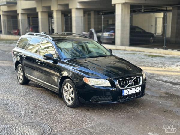 Volvo V70 2009 Viļņa, ar dzinēja tilpumu 2.40 L un nobraukumu 324 tūkst. km par 2500 €, foto 3 vietnē AUTOMOTO.COM.LV