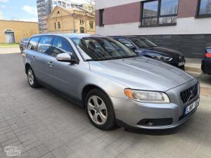 Volvo V70 2009 in Vilnius, with an engine capacity of 2.40 L and mileage of 350 thousand km for 1600 €, photo 4 on AUTOMOTO.COM.LV