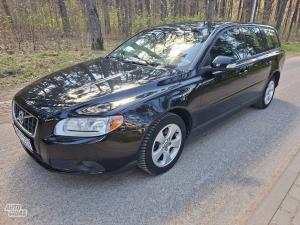 Volvo V70 2009 Ukmergė, ar dzinēja tilpumu 2.00 L un nobraukumu 296 tūkst. km par 2750 €, foto  vietnē AUTOMOTO.COM.LV