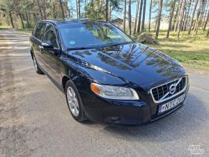 Volvo V70 2009 in Ukmerge, with an engine capacity of 2.00 L and mileage of 296 thousand km for 2750 €, photo 4 on AUTOMOTO.COM.LV