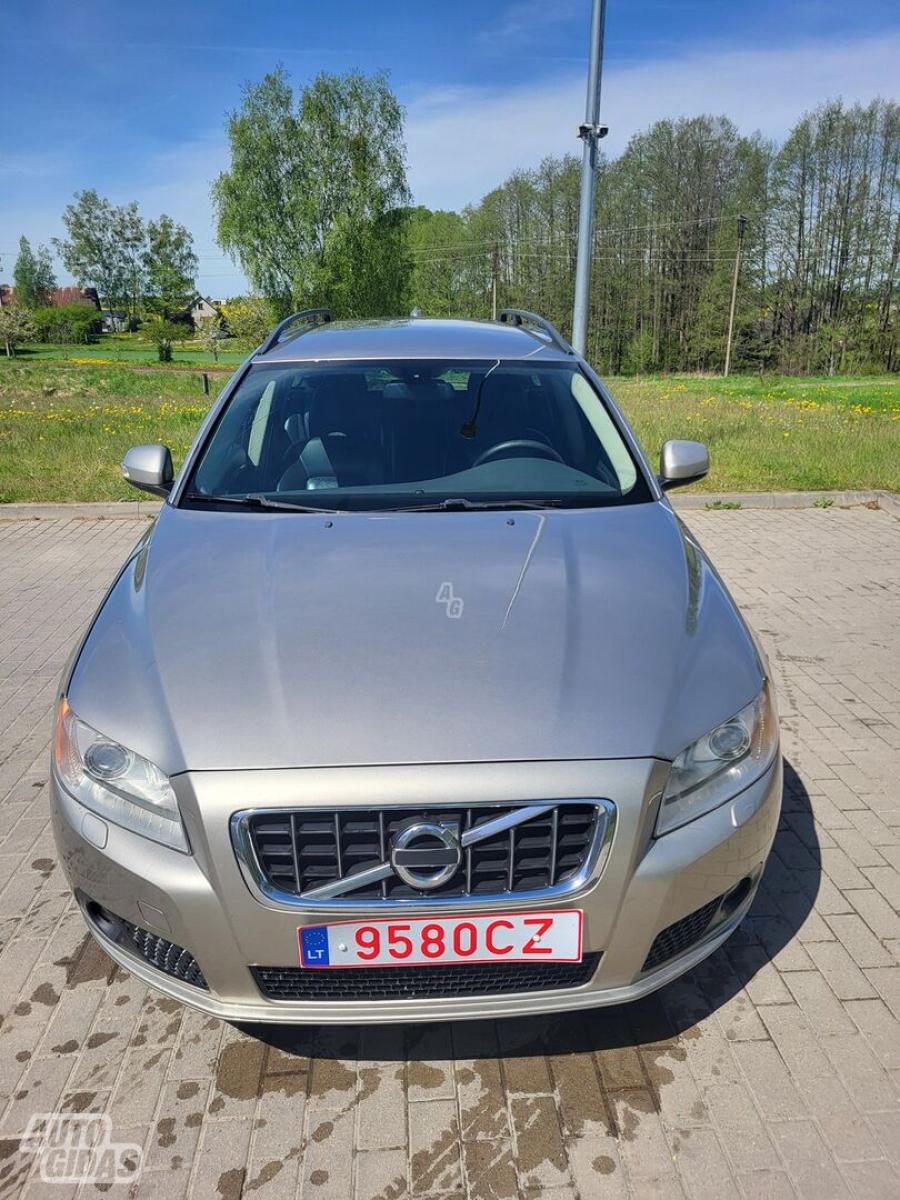 Вольво В70 2009 в Алитус, объемом двигателя 2.40 л и пробегом 296 тыс. км за 2800 €, фото 4 на AUTOMOTO.COM.LV