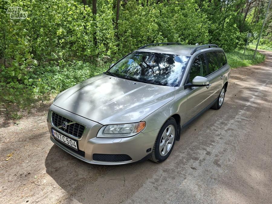 Volvo V70 2009 Ukmergė, ar dzinēja tilpumu 2.00 L un nobraukumu 295 tūkst. km par 2950 €, foto 1 vietnē AUTOMOTO.COM.LV