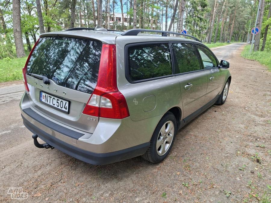Volvo V70 2009 Ukmergė, ar dzinēja tilpumu 2.00 L un nobraukumu 295 tūkst. km par 2950 €, foto 5 vietnē AUTOMOTO.COM.LV