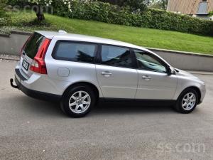 Volvo V70 2009 in Jekabpils, with an engine capacity of 2.00 L and mileage of 329 thousand km for 4890 €, photo 8 on AUTOMOTO.COM.LV