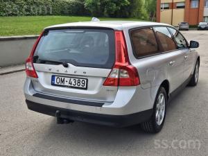 Volvo V70 2009 in Jekabpils, with an engine capacity of 2.00 L and mileage of 329 thousand km for 4890 €, photo 9 on AUTOMOTO.COM.LV