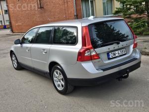 Volvo V70 2009 in Jekabpils, with an engine capacity of 2.00 L and mileage of 329 thousand km for 4890 €, photo 11 on AUTOMOTO.COM.LV