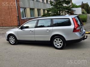 Volvo V70 2009 in Jekabpils, with an engine capacity of 2.00 L and mileage of 329 thousand km for 4890 €, photo 12 on AUTOMOTO.COM.LV