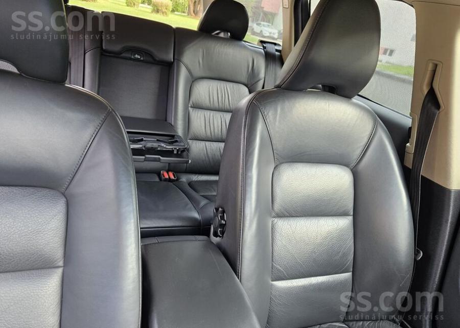 Volvo V70 2009 in Jekabpils, with an engine capacity of 2.00 L and mileage of 329 thousand km for 4890 €, photo 29 on AUTOMOTO.COM.LV