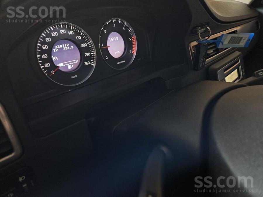 Volvo V70 2009 in Jekabpils, with an engine capacity of 2.00 L and mileage of 329 thousand km for 4890 €, photo 32 on AUTOMOTO.COM.LV