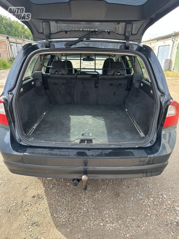 Volvo V70 2009 Naujoji Akmenė, ar dzinēja tilpumu 2.40 L un nobraukumu 512 tūkst. km par 2500 €, foto 7 vietnē AUTOMOTO.COM.LV