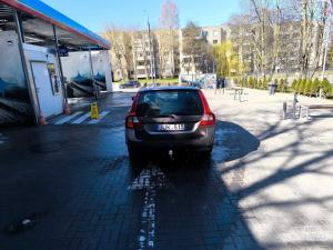 Volvo V70 2009 in Kaunas, with an engine capacity of 2.40 L and mileage of 340 thousand km for 1390 €, photo 4 on AUTOMOTO.COM.LV