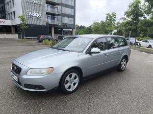 Volvo V70 2009 Viļņa, ar dzinēja tilpumu 2.40 L un nobraukumu 350 tūkst. km par 1300 €, foto 4 vietnē AUTOMOTO.COM.LV