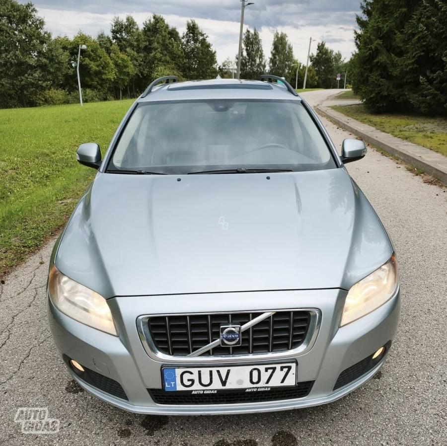 Volvo V70 2009 in Jonava, with an engine capacity of 2.00 L and mileage of 399 thousand km for 3000 €, photo 18 on AUTOMOTO.COM.LV
