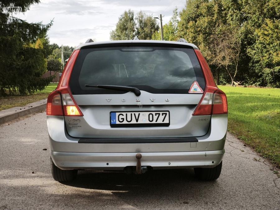 Volvo V70 2009 in Jonava, with an engine capacity of 2.00 L and mileage of 399 thousand km for 3000 €, photo 21 on AUTOMOTO.COM.LV