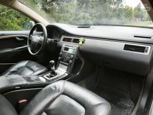 Volvo V70 2009 in Jonava, with an engine capacity of 2.00 L and mileage of 399 thousand km for 3000 €, photo 26 on AUTOMOTO.COM.LV