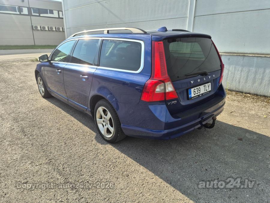 Volvo V70 2009 Pērnava, ar dzinēja tilpumu 2.00 L un nobraukumu 433 tūkst. km par 2999 €, foto 5 vietnē AUTOMOTO.COM.LV
