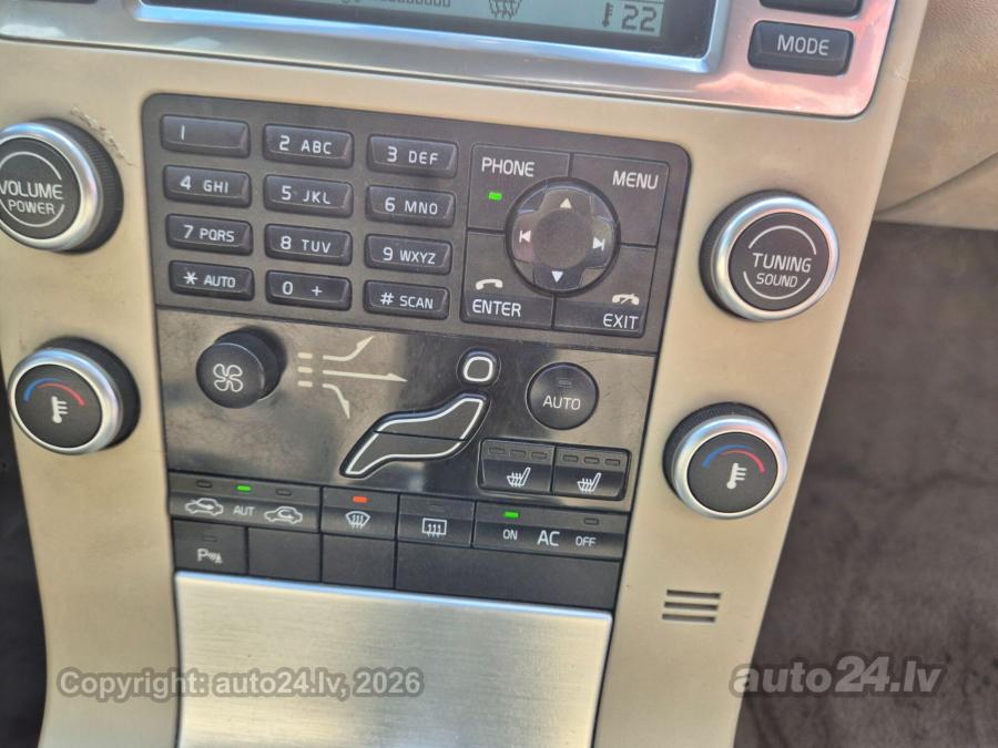 Volvo V70 2009 Pērnava, ar dzinēja tilpumu 2.00 L un nobraukumu 433 tūkst. km par 2999 €, foto 13 vietnē AUTOMOTO.COM.LV