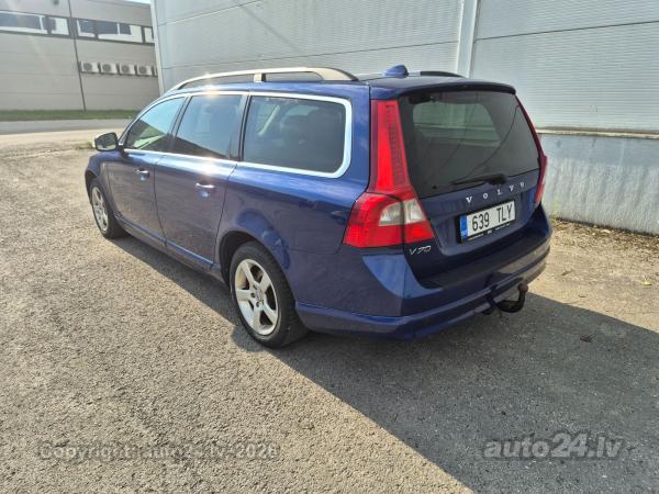 Volvo V70 2009 Pērnava, ar dzinēja tilpumu 2.00 L un nobraukumu 433 tūkst. km par 2999 €, foto 5 vietnē AUTOMOTO.COM.LV
