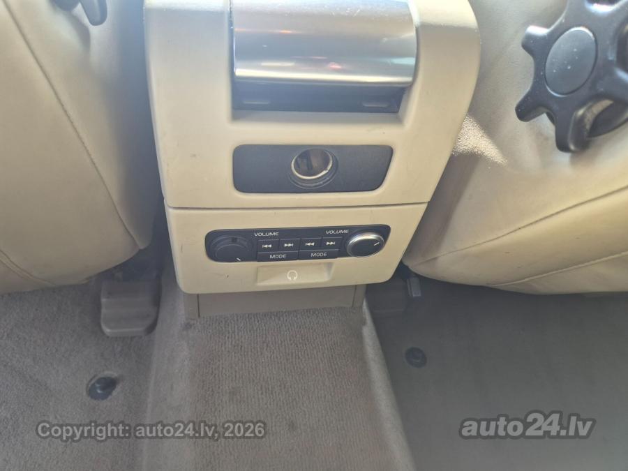 Volvo V70 2009 in Parnu, with an engine capacity of 2.00 L and mileage of 433 thousand km for 2999 €, photo 9 on AUTOMOTO.COM.LV