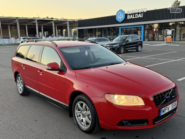 Volvo V70 2009 Kauņa vietnē Volvo V70 2009 Kauņa, ar dzinēja tilpumu 2.40 L un nobraukumu 0 tūkst. km par 2500 €, foto 1 vietnē AUTOMOTO.COM.LV
