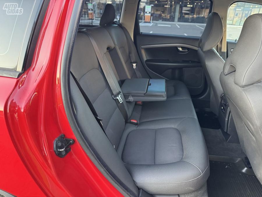 Volvo V70 2009 Kauņa, ar dzinēja tilpumu 2.40 L un nobraukumu 0 tūkst. km par 2500 €, foto 25 vietnē AUTOMOTO.COM.LV