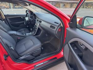 Volvo V70 2009 Kauņa, ar dzinēja tilpumu 2.40 L un nobraukumu 0 tūkst. km par 2500 €, foto 26 vietnē AUTOMOTO.COM.LV