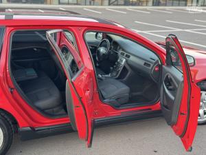 Volvo V70 2009 Kauņa, ar dzinēja tilpumu 2.40 L un nobraukumu 0 tūkst. km par 2500 €, foto 35 vietnē AUTOMOTO.COM.LV
