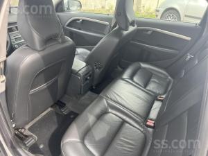Volvo V70 2010 Rēzekne, ar dzinēja tilpumu 2.00 L un nobraukumu 0 tūkst. km par 4550 €, foto 6 vietnē AUTOMOTO.COM.LV